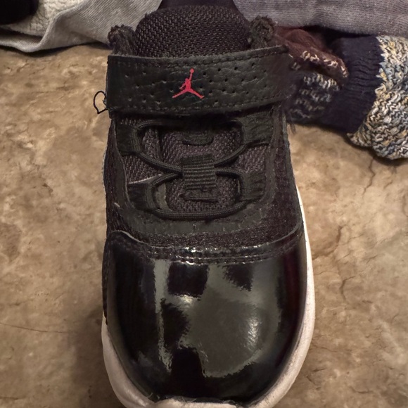 Jordan | Shoes | Jordan Black Sneakers With Patent Leather And Velcro ...